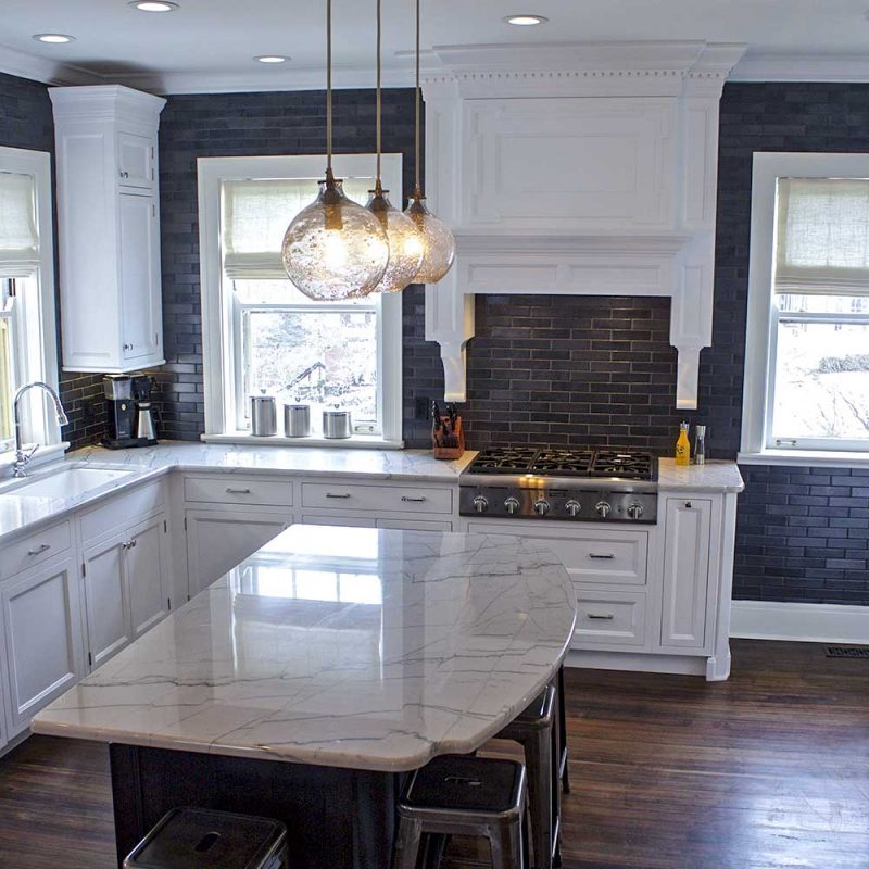 White Macabus Quartzite - Cincinnati StoneWorks